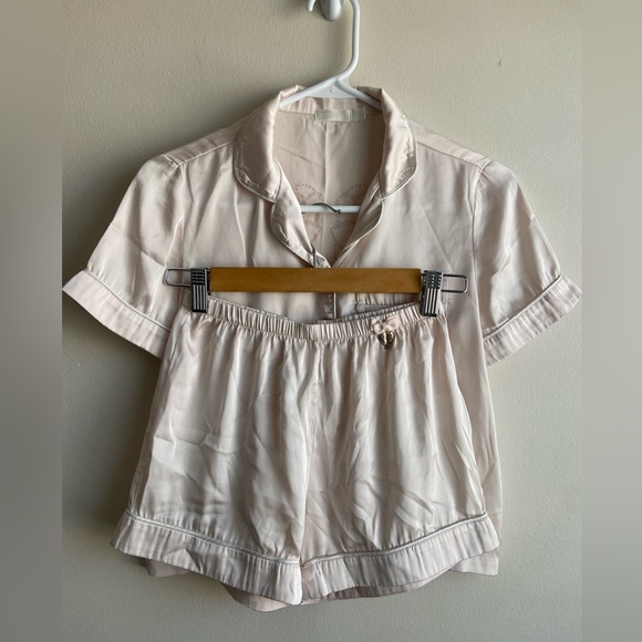 Angel’s Face | Matching Sets | Angels Face Faye Lounge Ballet Light ...